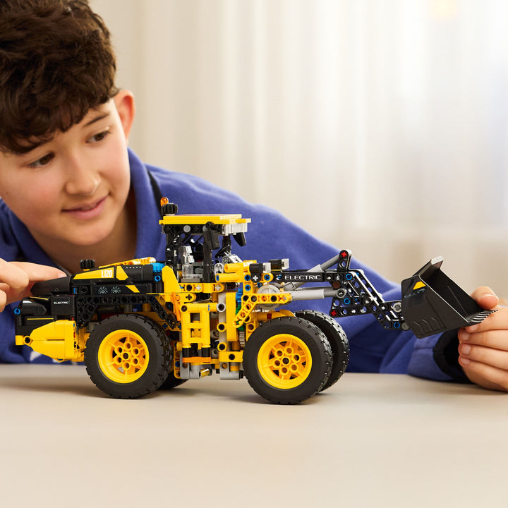Lego Technic Building Toy Sets – The Imagination Shop